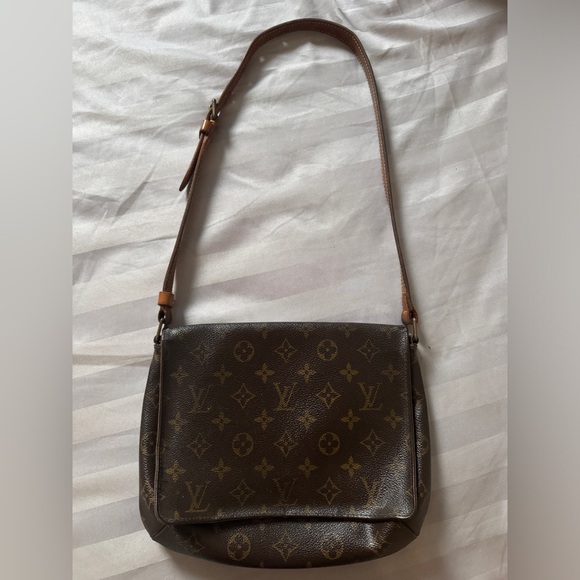 Louis Vuitton | Bags | Authentic Louis Vuitton Lv The Musette Tango ...